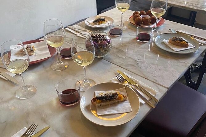 Indie Food Tour | Power Traveller