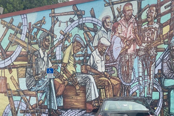 Little Havana Street Art Graffiti Walking Tour | Power Traveller