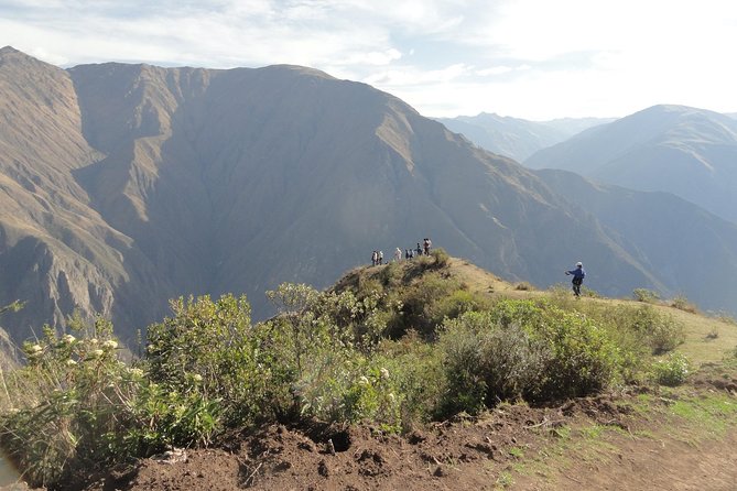 The Condor Canyon in Chonta 1 Day - Private Service | Power Traveller