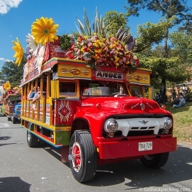 CHIVA RUMBERA CARTAGENA | Power Traveller