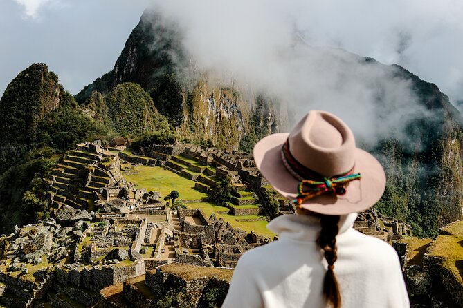 2 Days Guided Short Inca Trail Tour in Machu Picchu | Power Traveller