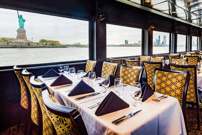 New York New Years Day Signature Dinner Cruise | Power Traveller