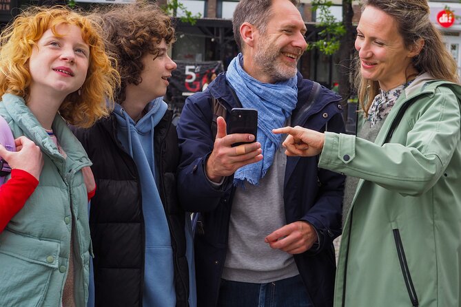 Urban Escape Game in Paris - Red Nights | Power Traveller