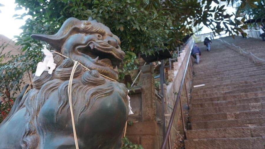 Tokyo: Top 3 Hidden Tokyo Tower Photo Spots and Local Shrine | Power ...